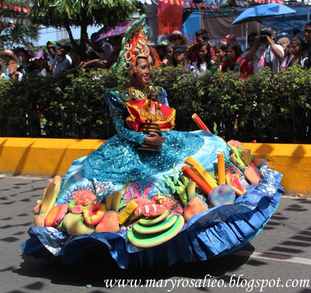 The Sinulog Princesses | The Other Side of Mae