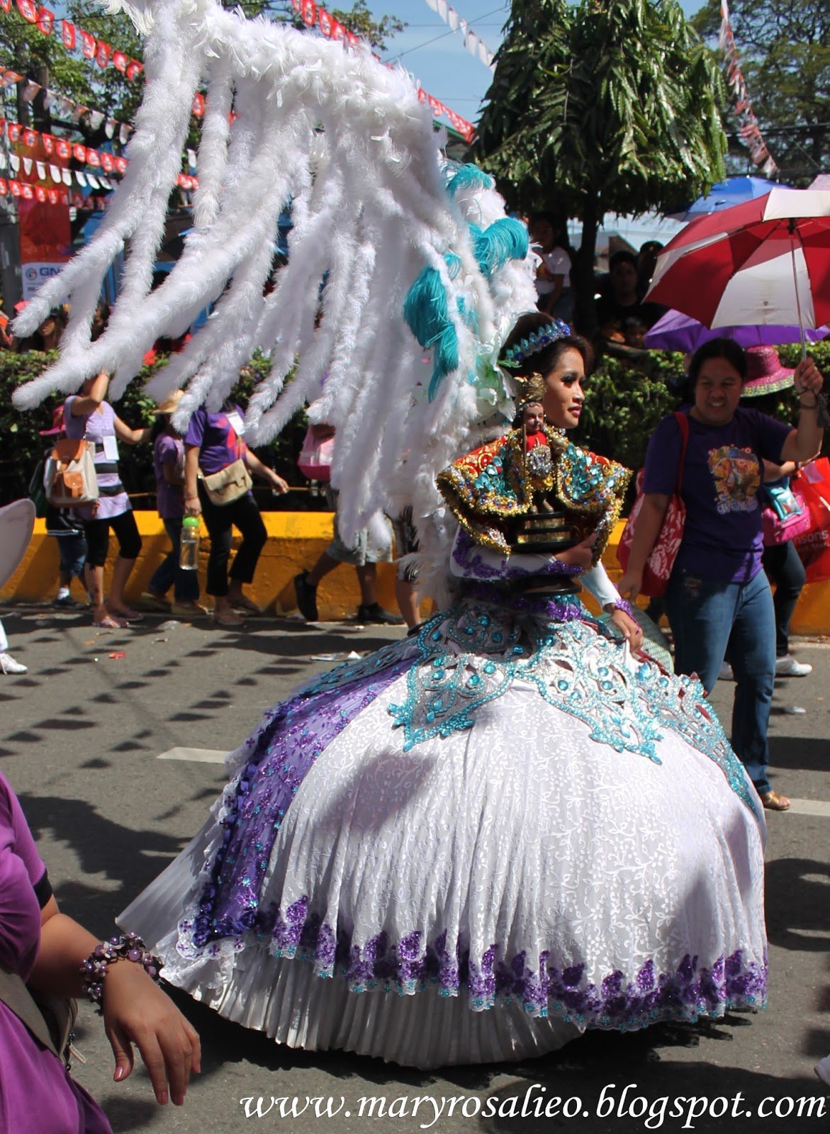 The Sinulog Princesses | The Other Side of Mae